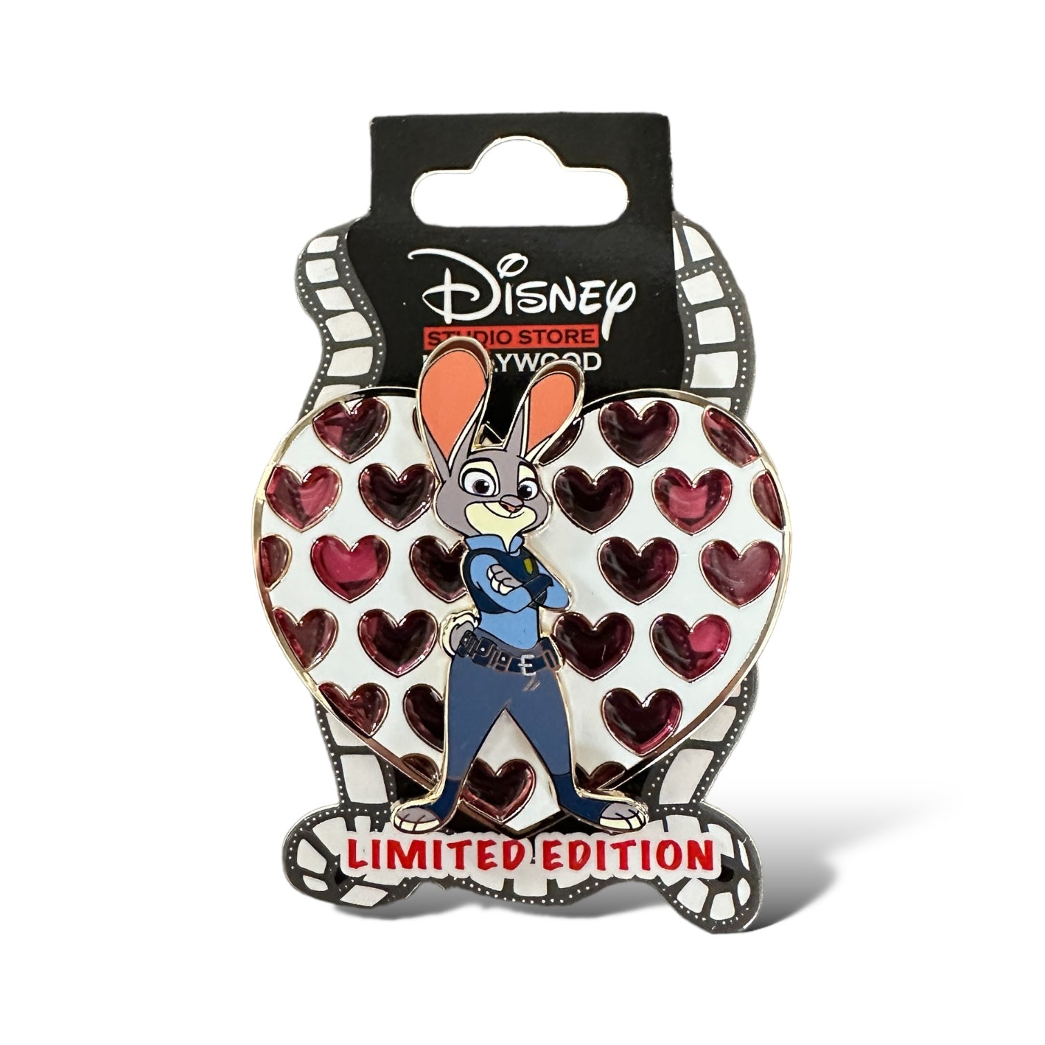 DSSH Valentine's Day Hearts Judy Hopps Pin