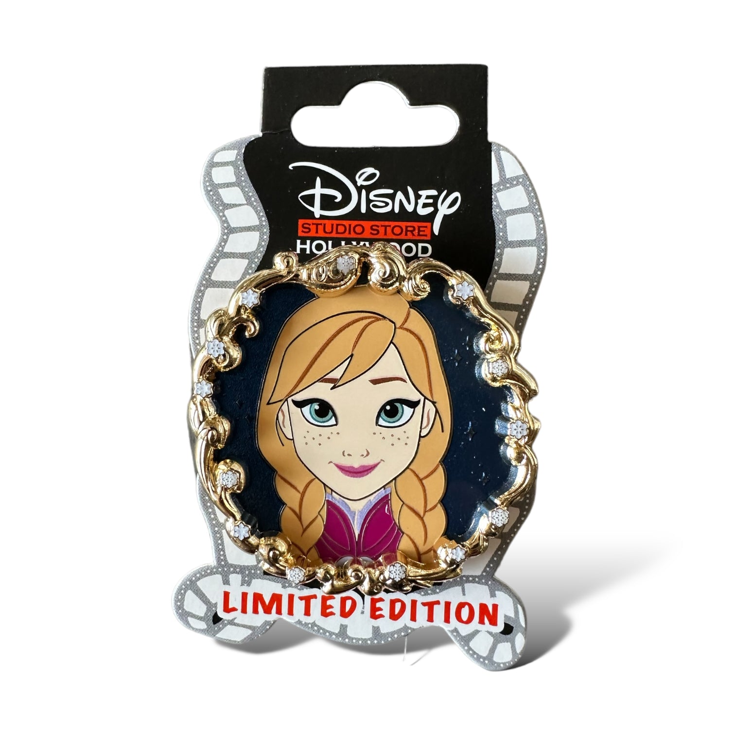 DSSH Frozen 10th Anniversary Anna Pin