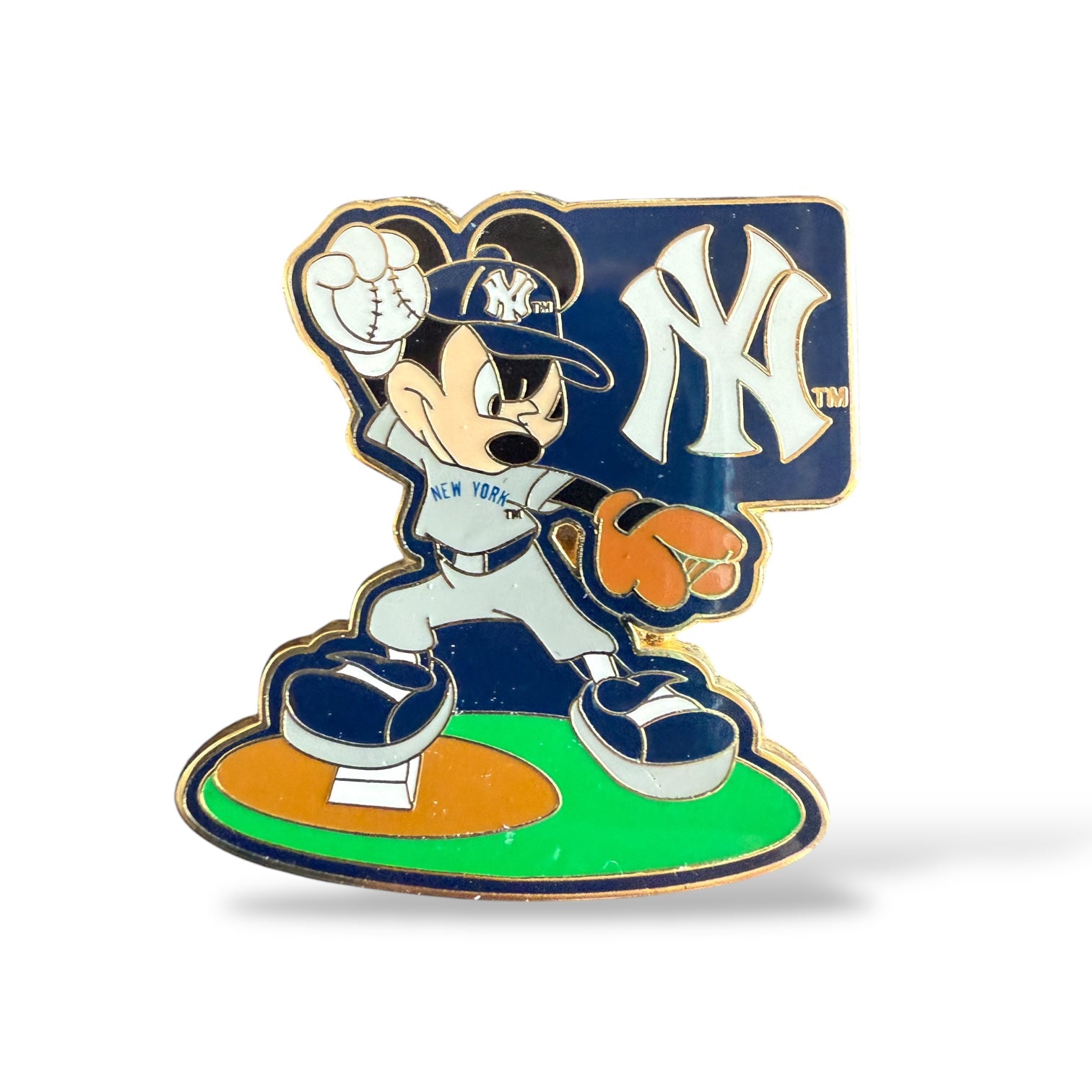 WDW Mickey Mouse Major League Baseball New York Yankees Pin